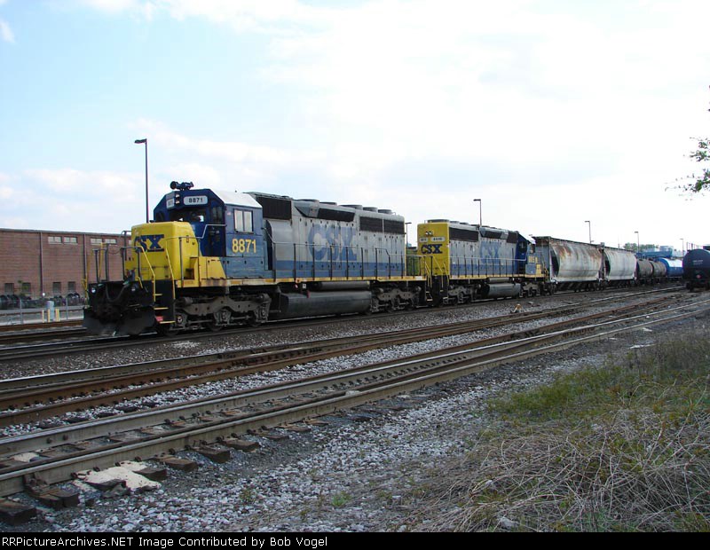 CSX 8871